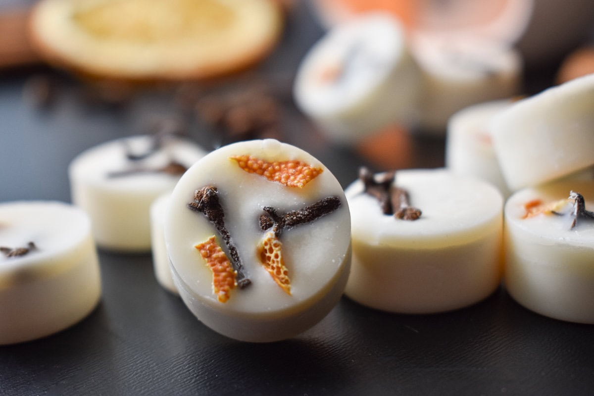 The 12 Wax Melt Recipes of Christmas - Jessica Welling Interiors